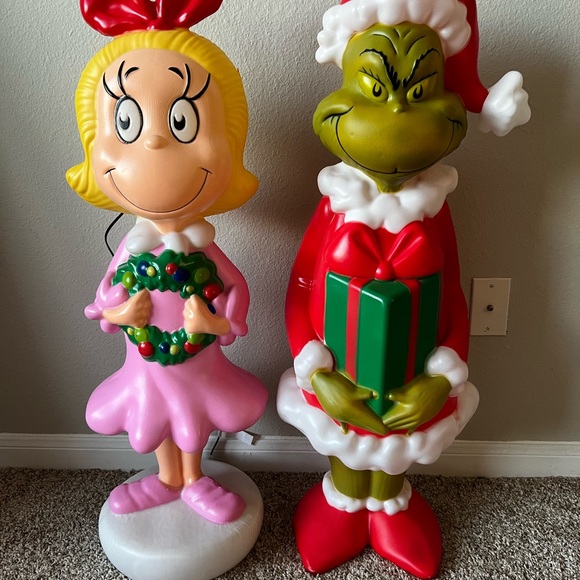 Disney | Holiday | Cindy Lou Who The Grinch 36 Inch Christmas Lighted ...